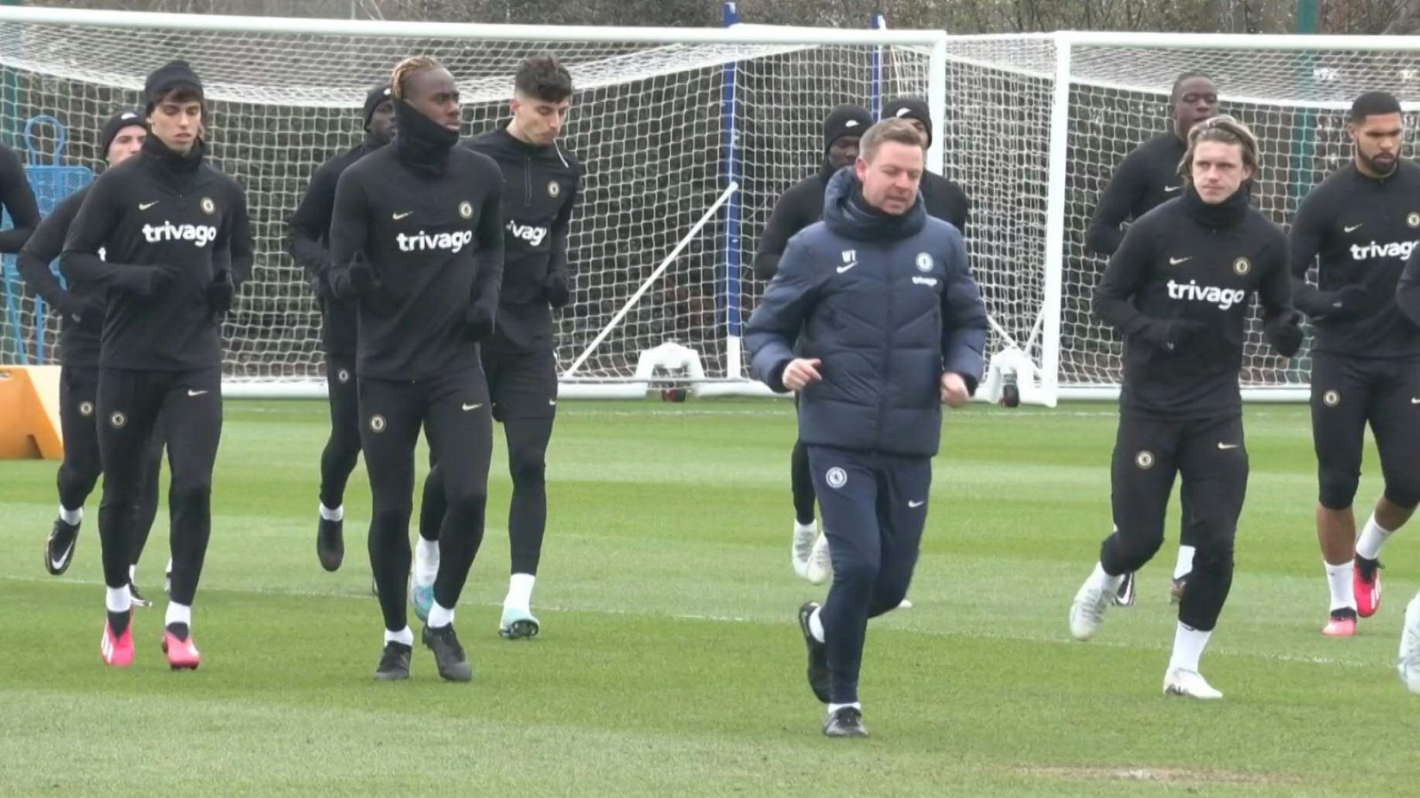 Chelsea to hold 1st-ever fast-breaking meal at football ground in ...