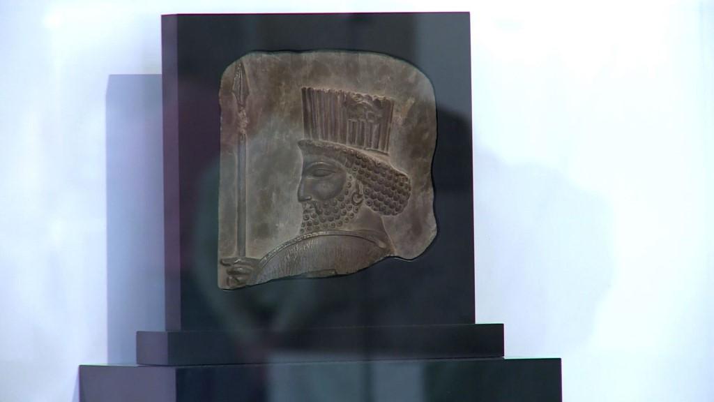 Iran gets 1,100 Achaemenid-era clay tablets back from US - Muslim ...