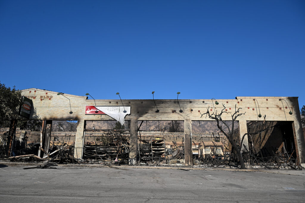 Insurers struggle to cover wildfire damages in Los Angeles - Muslim ...