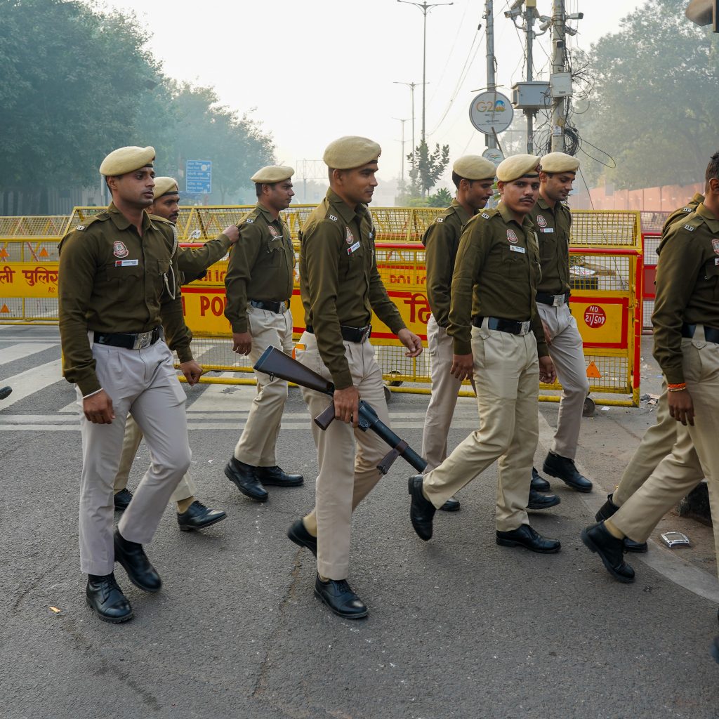 Kashmir police seek extensive data on mosques, clerics - Muslim Network TV